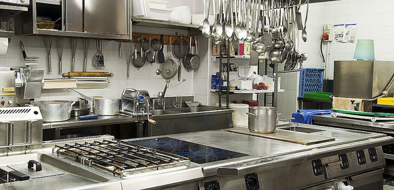 What Are The Common Commercial Kitchen Hazards? | River Connection